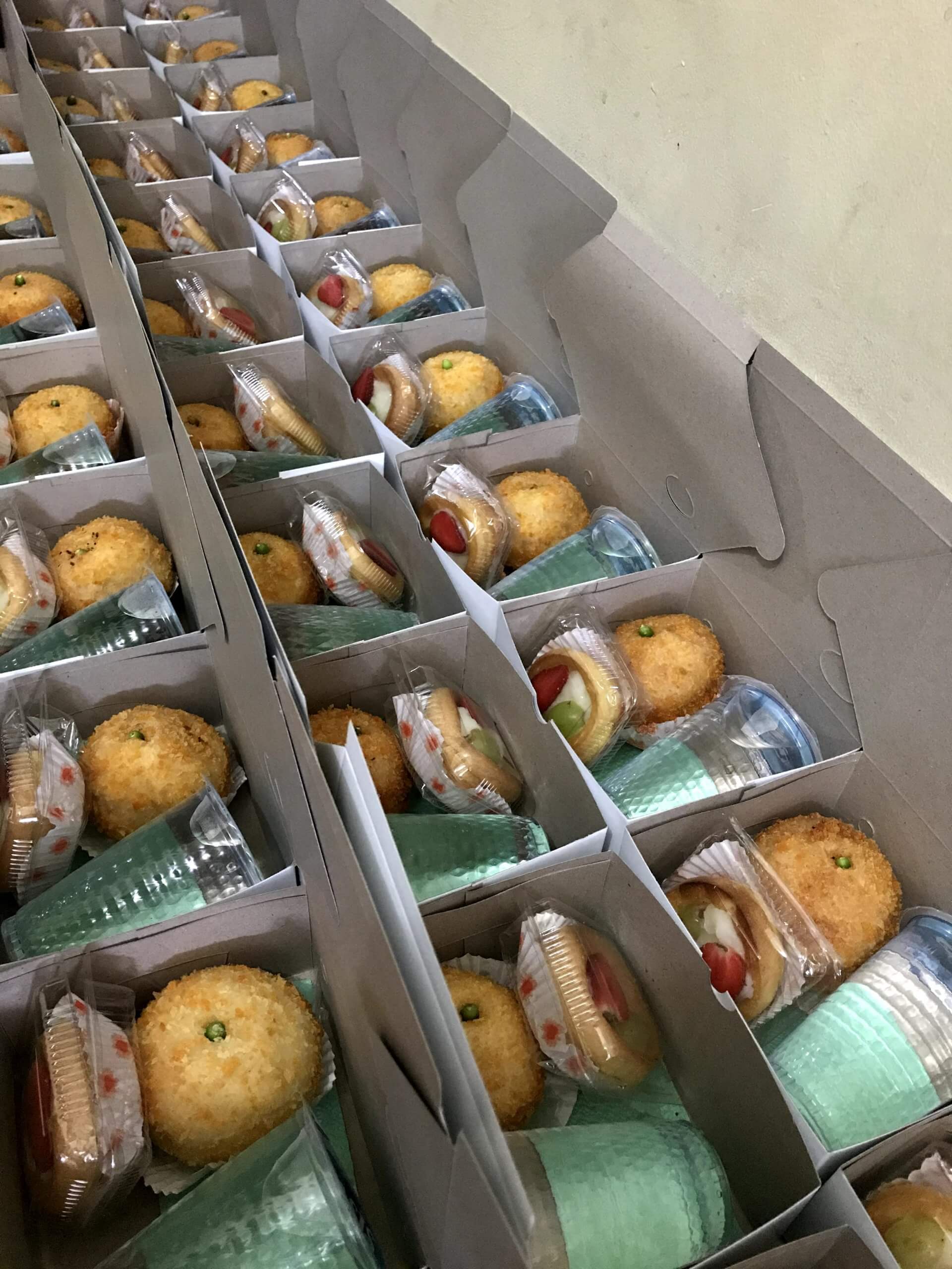 Jadikan Acaramu Istimewa dengan Snack Box Berkualitas Kuehany